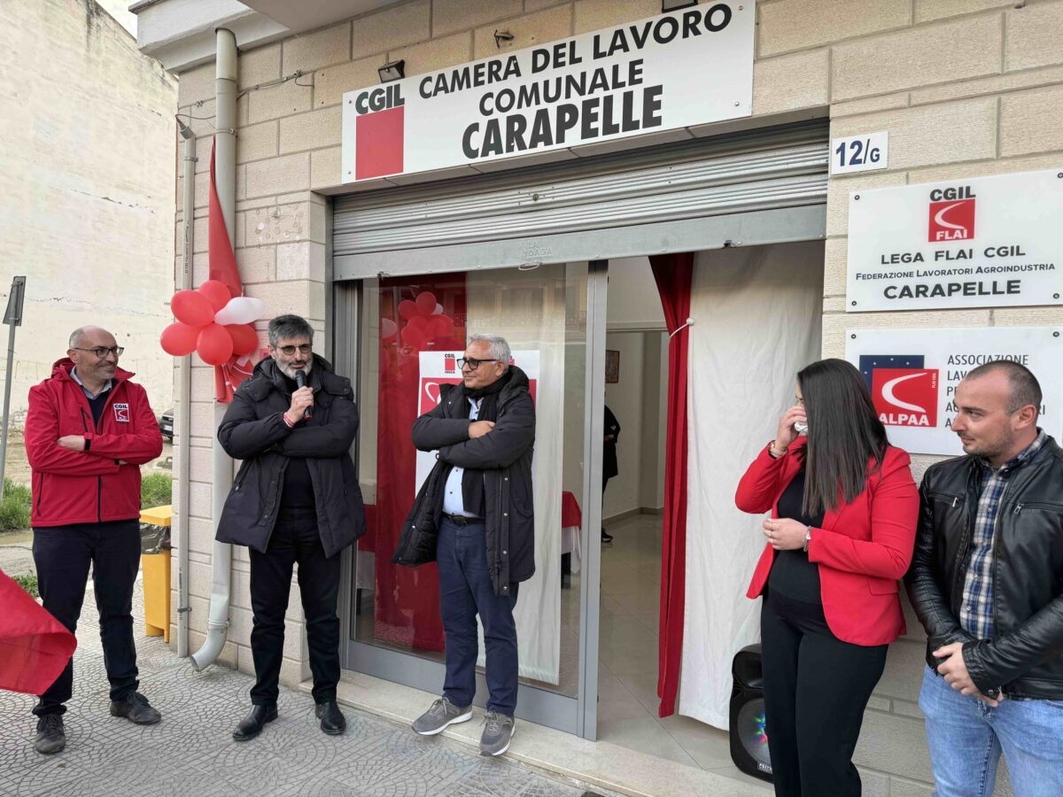 A Carapelle apre la Casa del popolo di Flai, Alpaa e Cgil